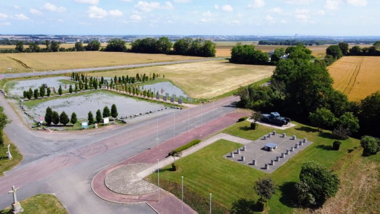 Top Tip for Visiting D-Day Memorial Sites in Normandy (Move Inland ...