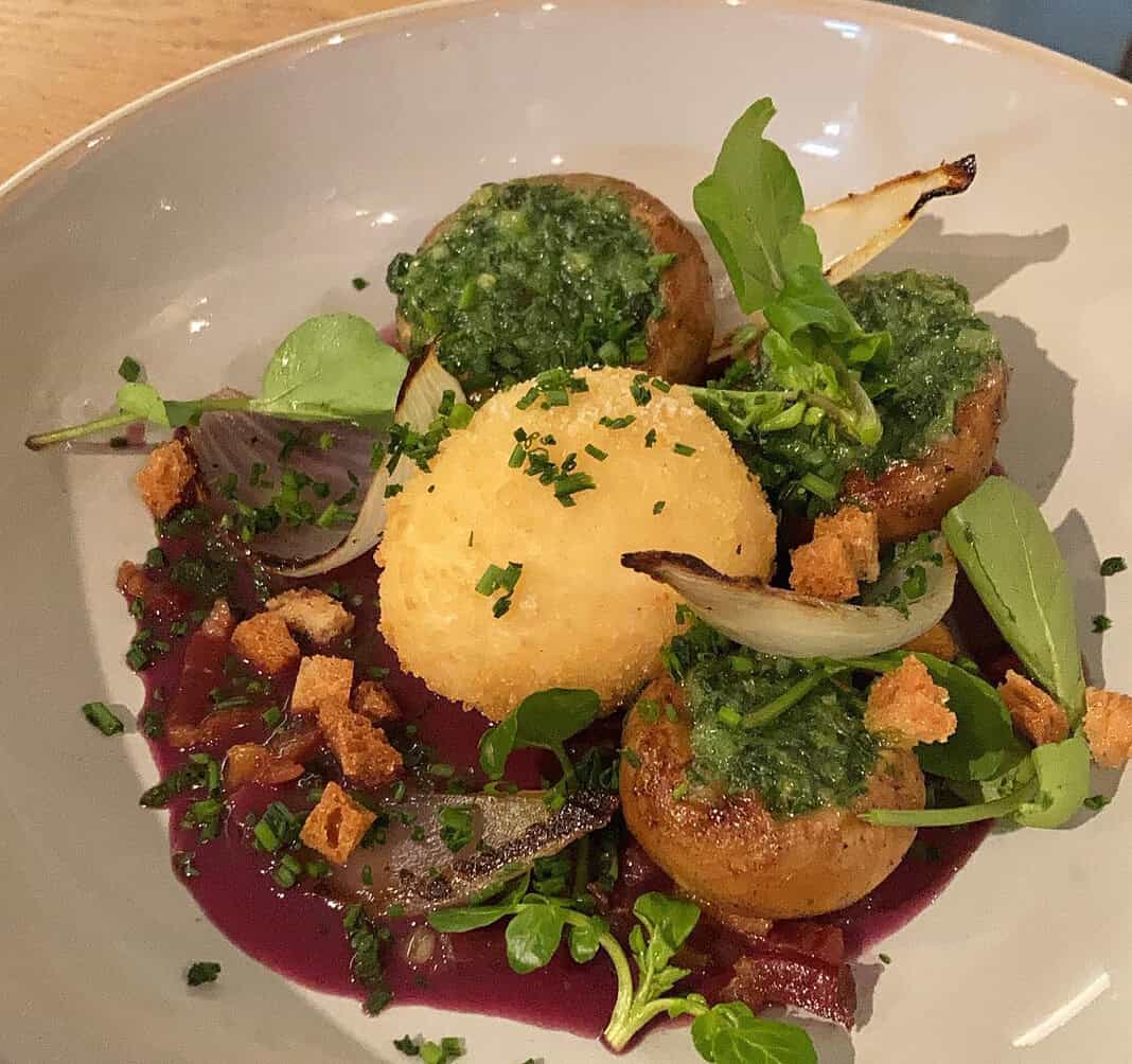 Good Restaurants Near Major Attractions in Paris - Travel Dudes
