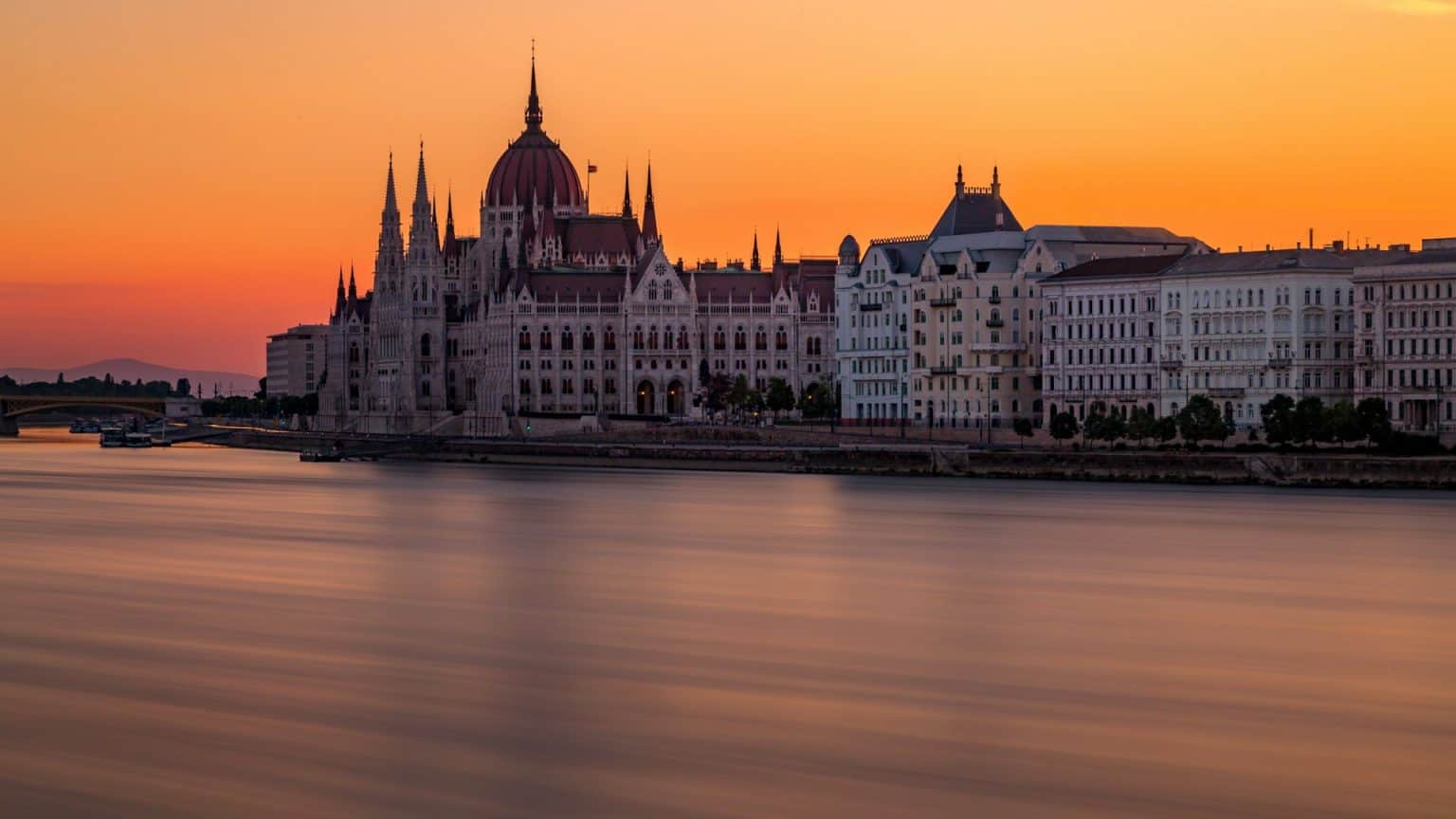 Budapest Travel Guide: Everything You Need to Know Before You Go ...